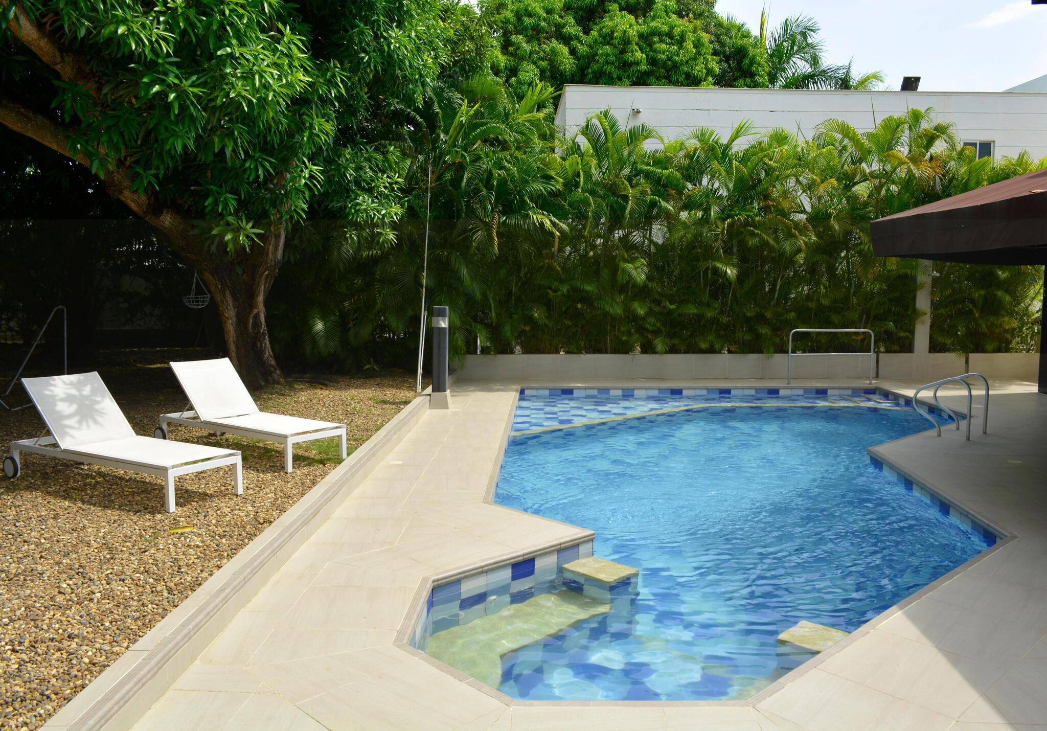 6 Swimming Pool Renovation Ideas to Inspire You